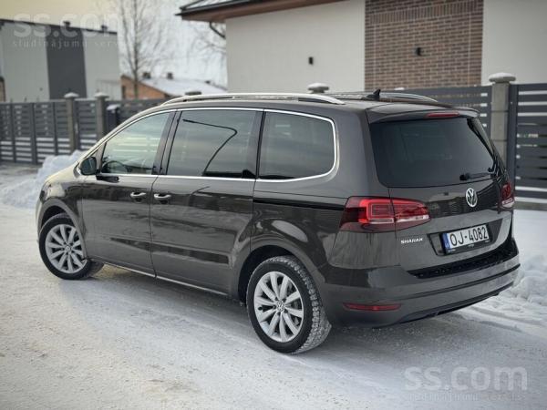 Brūns Volkswagen Sharan 2015 Jelgava, ar dzinēja tilpumu 2.00 L un nobraukumu 286 tūkst. km par 12900 €, foto 2 vietnē AUTOMOTO.COM.LV