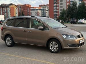 Brown Volkswagen Sharan 2016 in Riga, with an engine capacity of 2.00 L and mileage of 218 thousand km for 12200 €, photo 1 on AUTOMOTO.COM.LV