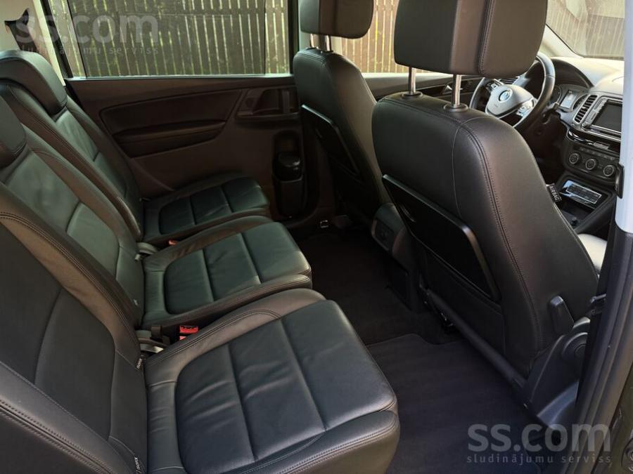 Brūns Volkswagen Sharan 2017 Rīga, ar dzinēja tilpumu 2.00 L un nobraukumu 340 tūkst. km par 12000 €, foto 8 vietnē AUTOMOTO.COM.LV