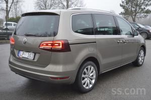 Brown Volkswagen Sharan 2018 in Tukums, with an engine capacity of 2.00 L and mileage of 314 thousand km for 9995 €, photo 4 on AUTOMOTO.COM.LV