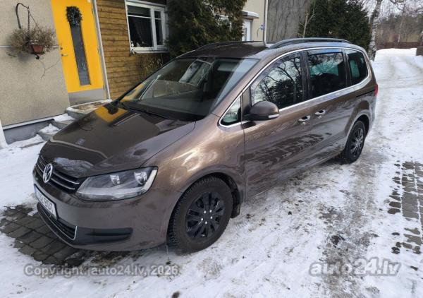 Brown Volkswagen Sharan 2011 in Tallinn, with an engine capacity of 2.00 L and mileage of 280 thousand km for 7490 €, photo 6 on AUTOMOTO.COM.LV