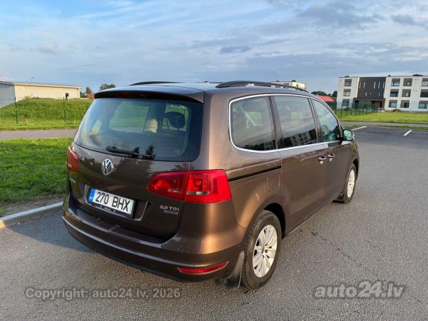 Brown Volkswagen Sharan 2013 in Tartu, with an engine capacity of 2.00 L and mileage of 270 thousand km for 6500 €, photo 5 on AUTOMOTO.COM.LV
