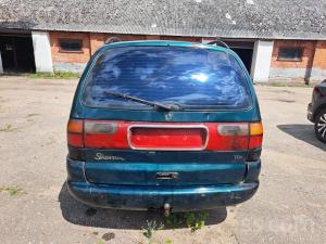Green Volkswagen Sharan 1996 in Daugavpils, with an engine capacity of 1.90 L and mileage of 697 thousand km for 370 €, photo 5 on AUTOMOTO.COM.LV