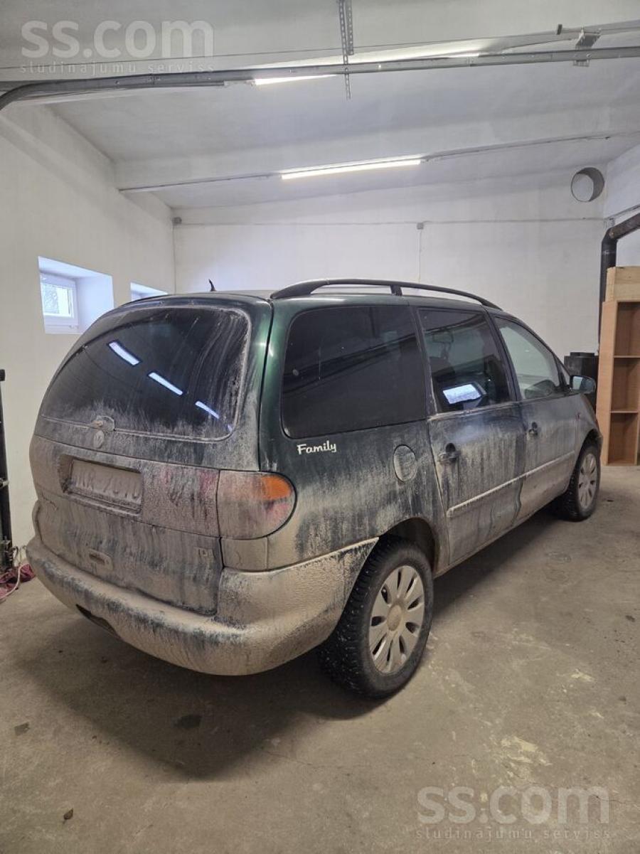 Zaļš Volkswagen Sharan 1999 Bauska, ar dzinēja tilpumu 1.90 L un nobraukumu 485 tūkst. km par 700 €, foto 3 vietnē AUTOMOTO.COM.LV