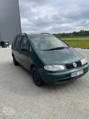Zaļš Volkswagen Sharan 1999 Šauļi, ar dzinēja tilpumu 1.90 L un nobraukumu 322 tūkst. km par 400 €, foto 7 vietnē AUTOMOTO.COM.LV
