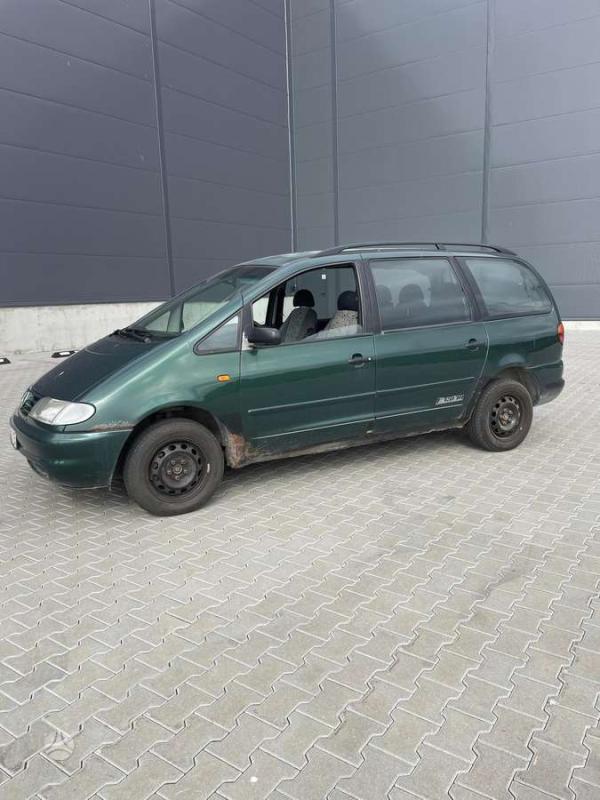 Zaļš Volkswagen Sharan 1999 Šauļi, ar dzinēja tilpumu 1.90 L un nobraukumu 322 tūkst. km par 400 €, foto 2 vietnē AUTOMOTO.COM.LV