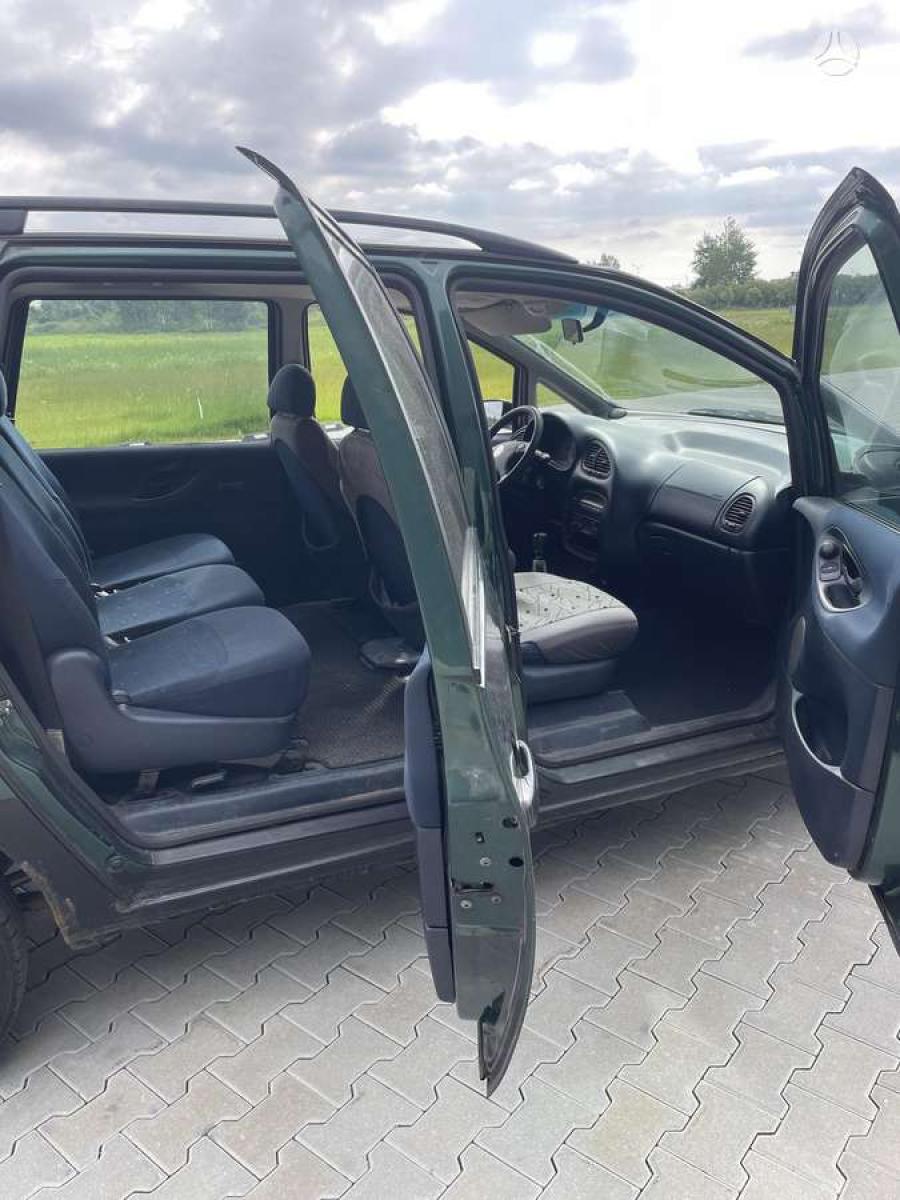 Zaļš Volkswagen Sharan 1999 Šauļi, ar dzinēja tilpumu 1.90 L un nobraukumu 322 tūkst. km par 400 €, foto 8 vietnē AUTOMOTO.COM.LV