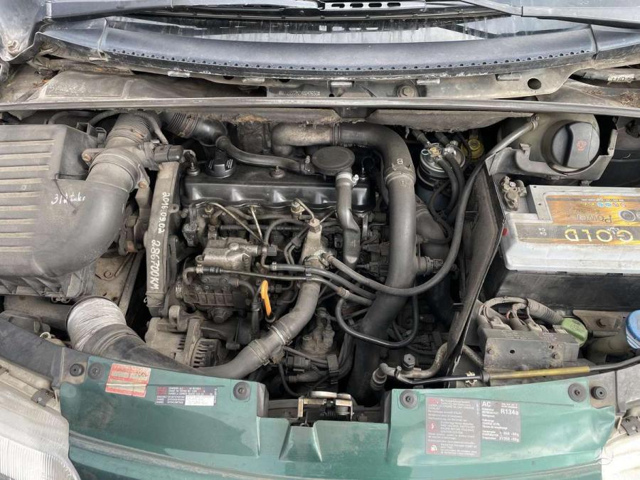 Zaļš Volkswagen Sharan 1999 Šauļi, ar dzinēja tilpumu 1.90 L un nobraukumu 322 tūkst. km par 400 €, foto 10 vietnē AUTOMOTO.COM.LV