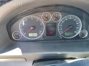 Green Volkswagen Sharan 2000 in Limbazi, with an engine capacity of 1.80 L and mileage of 390 thousand km for 1850 €, photo 4 on AUTOMOTO.COM.LV