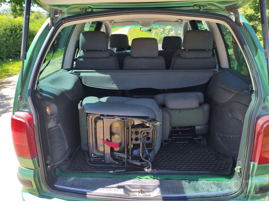 Zaļš Volkswagen Sharan 2000 Limbaži, ar dzinēja tilpumu 1.80 L un nobraukumu 390 tūkst. km par 1775 €, foto 6 vietnē AUTOMOTO.COM.LV