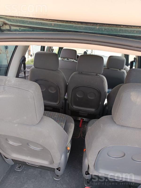 Green Volkswagen Sharan 2000 in Rezekne, with an engine capacity of 1.90 L and mileage of 358 thousand km for 1850 €, photo 5 on AUTOMOTO.COM.LV