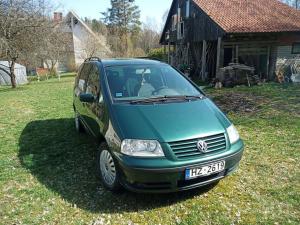 Zaļš Volkswagen Sharan 2001 Alūksne, ar dzinēja tilpumu 1.90 L un nobraukumu 305 tūkst. km par 600 €, foto 1 vietnē AUTOMOTO.COM.LV