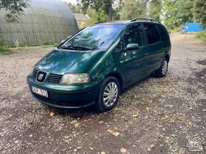 Zaļš Volkswagen Sharan 2001 Viļņa, ar dzinēja tilpumu 1.90 L un nobraukumu 352 tūkst. km par 1500 €, foto 3 vietnē AUTOMOTO.COM.LV