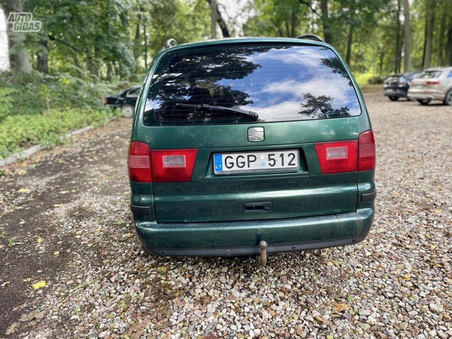 Zaļš Volkswagen Sharan 2001 Viļņa, ar dzinēja tilpumu 1.90 L un nobraukumu 352 tūkst. km par 1500 €, foto 10 vietnē AUTOMOTO.COM.LV