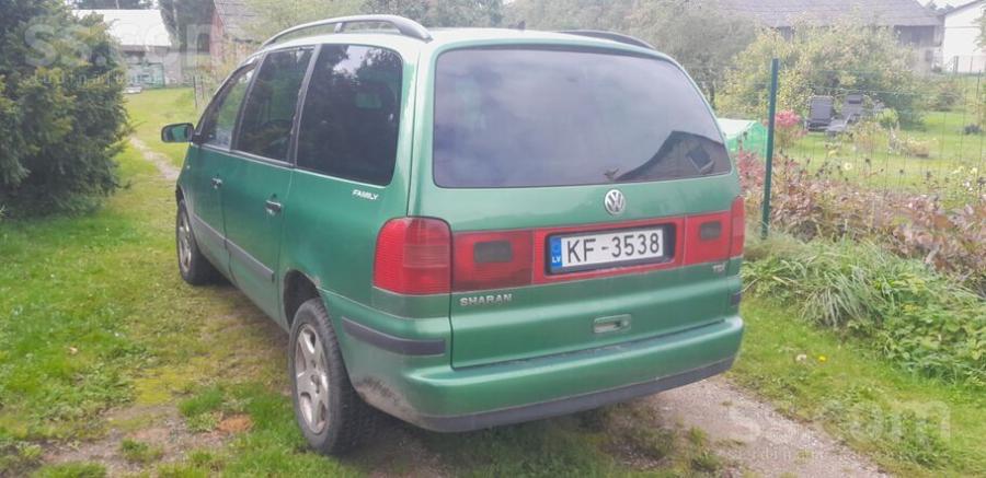 Green Volkswagen Sharan 2003 in Aizkraukle, with an engine capacity of 1.90 L and mileage of 312 thousand km for 500 €, photo 3 on AUTOMOTO.COM.LV