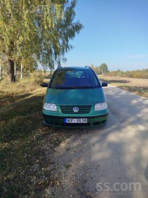 Green Volkswagen Sharan 2003 in Rezekne, with an engine capacity of 1.90 L and mileage of 312 thousand km for 1555 €, photo  on AUTOMOTO.COM.LV