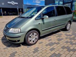 Zaļš Volkswagen Sharan 2004 Šauļi, ar dzinēja tilpumu 1.90 L un nobraukumu 290 tūkst. km par 2600 €, foto 14 vietnē AUTOMOTO.COM.LV