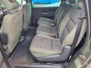 Zaļš Volkswagen Sharan 2004 Šauļi, ar dzinēja tilpumu 1.90 L un nobraukumu 290 tūkst. km par 2600 €, foto 27 vietnē AUTOMOTO.COM.LV
