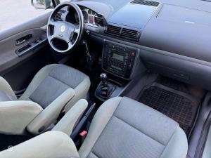Zaļš Volkswagen Sharan 2004 Kauņa, ar dzinēja tilpumu 1.90 L un nobraukumu 259 tūkst. km par 3950 €, foto 20 vietnē AUTOMOTO.COM.LV