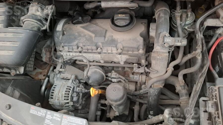 Green Volkswagen Sharan 2005 in Aluksne, with an engine capacity of 1.90 L and mileage of 434 thousand km for 1150 €, photo 11 on AUTOMOTO.COM.LV