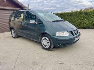Zaļš Volkswagen Sharan 2006 Viļņa, ar dzinēja tilpumu 1.90 L un nobraukumu 380 tūkst. km par 2200 €, foto  vietnē AUTOMOTO.COM.LV