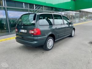 Green Volkswagen Sharan 2006 in Vilnius, with an engine capacity of 1.90 L and mileage of 380 thousand km for 1950 €, photo 3 on AUTOMOTO.COM.LV