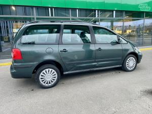 Green Volkswagen Sharan 2006 in Vilnius, with an engine capacity of 1.90 L and mileage of 380 thousand km for 1950 €, photo 6 on AUTOMOTO.COM.LV