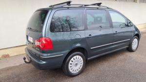 Zaļš Volkswagen Sharan 2007 Rīga, ar dzinēja tilpumu 2.00 L un nobraukumu 269 tūkst. km par 4550 €, foto 4 vietnē AUTOMOTO.COM.LV