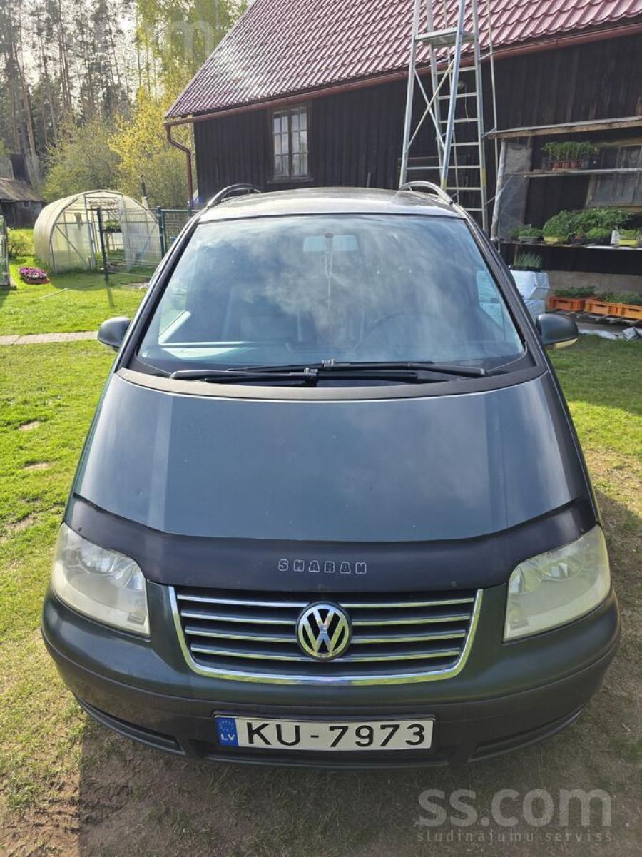 Zaļš Volkswagen Sharan 2003 Valmiera, ar dzinēja tilpumu 1.90 L un nobraukumu 442 tūkst. km par 1000 €, foto 3 vietnē AUTOMOTO.COM.LV