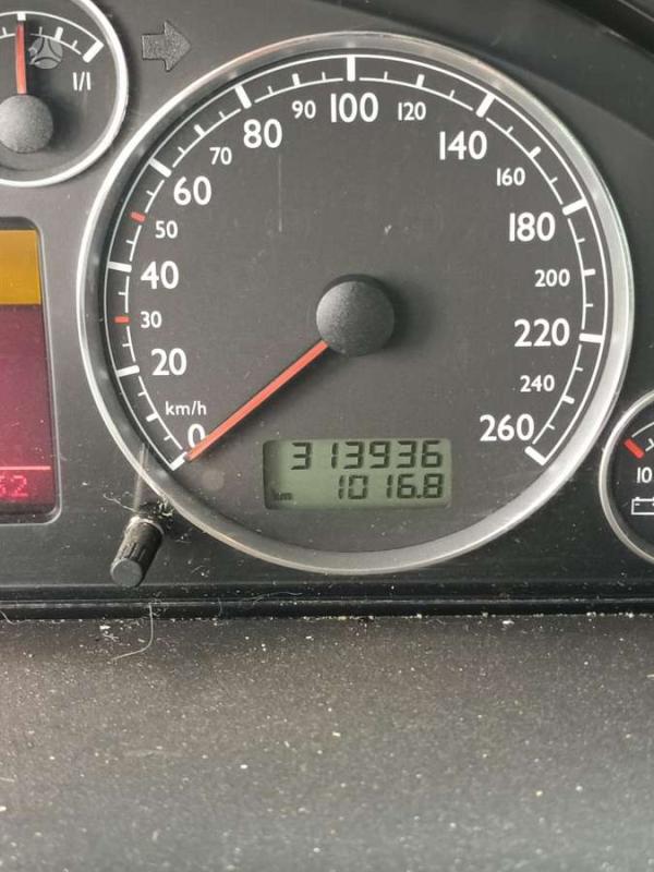 Zaļš Volkswagen Sharan 2005 Širvintos, ar dzinēja tilpumu 1.90 L un nobraukumu 314 tūkst. km par 2650 €, foto 1 vietnē AUTOMOTO.COM.LV