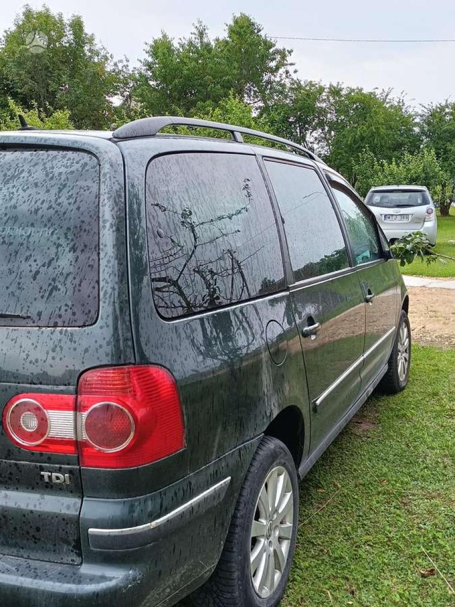 Zaļš Volkswagen Sharan 2005 Širvintos, ar dzinēja tilpumu 1.90 L un nobraukumu 314 tūkst. km par 2650 €, foto 7 vietnē AUTOMOTO.COM.LV