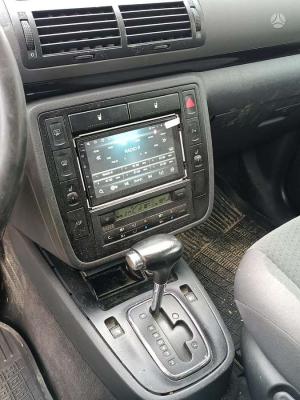 Zaļš Volkswagen Sharan 2005 Širvintos, ar dzinēja tilpumu 1.90 L un nobraukumu 314 tūkst. km par 2650 €, foto 8 vietnē AUTOMOTO.COM.LV