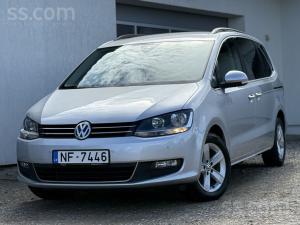 Grey Volkswagen Sharan 2018 in Tukums, with an engine capacity of 2.00 L and mileage of 268 thousand km for 9900 €, photo 3 on AUTOMOTO.COM.LV