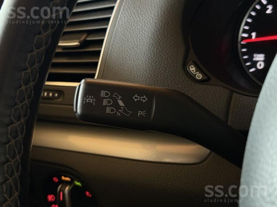 Grey Volkswagen Sharan 2018 in Tukums, with an engine capacity of 2.00 L and mileage of 268 thousand km for 9900 €, photo 16 on AUTOMOTO.COM.LV