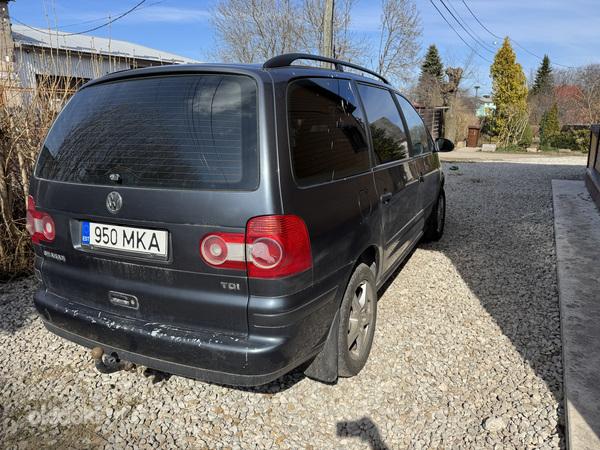 Grey Volkswagen Sharan 2007 in Kohtla-Jarve, with an engine capacity of 1.90 L and mileage of 0 thousand km for 3000 €, photo 3 on AUTOMOTO.COM.LV