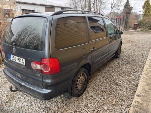 Pelēks Volkswagen Sharan 2007 Kohtla-Jerve, ar dzinēja tilpumu 1.90 L un nobraukumu 0 tūkst. km par 3000 €, foto 17 vietnē AUTOMOTO.COM.LV