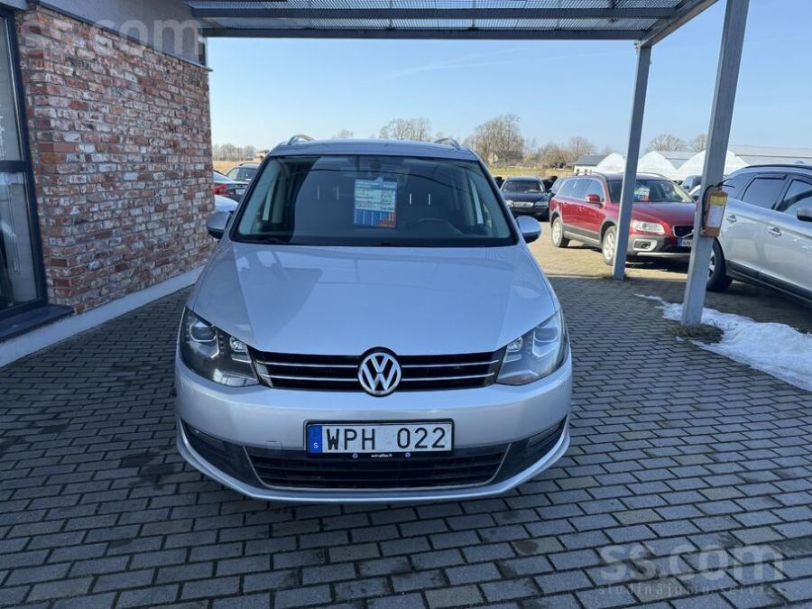 Pelēks Volkswagen Sharan 2012 Talsi, ar dzinēja tilpumu 2.00 L un nobraukumu 260 tūkst. km par 8970 €, foto 4 vietnē AUTOMOTO.COM.LV