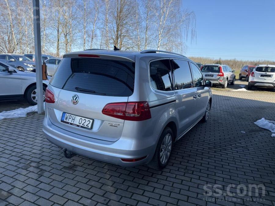 Pelēks Volkswagen Sharan 2012 Talsi, ar dzinēja tilpumu 2.00 L un nobraukumu 260 tūkst. km par 8970 €, foto 6 vietnē AUTOMOTO.COM.LV