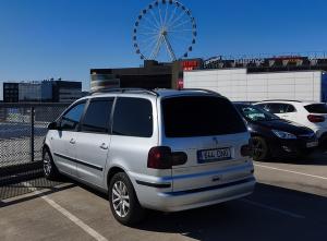 Grey Volkswagen Sharan 2005 in Tallinn, with an engine capacity of 1.90 L and mileage of 265 thousand km for 5200 €, photo  on AUTOMOTO.COM.LV