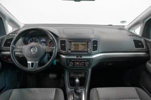 Grey Volkswagen Sharan 2010 in Vilnius, with an engine capacity of 2.00 L and mileage of 363 thousand km for 6500 €, photo 9 on AUTOMOTO.COM.LV