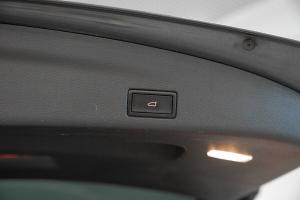 Grey Volkswagen Sharan 2017 in Vilnius, with an engine capacity of 2.00 L and mileage of 260 thousand km for 13900 €, photo 21 on AUTOMOTO.COM.LV