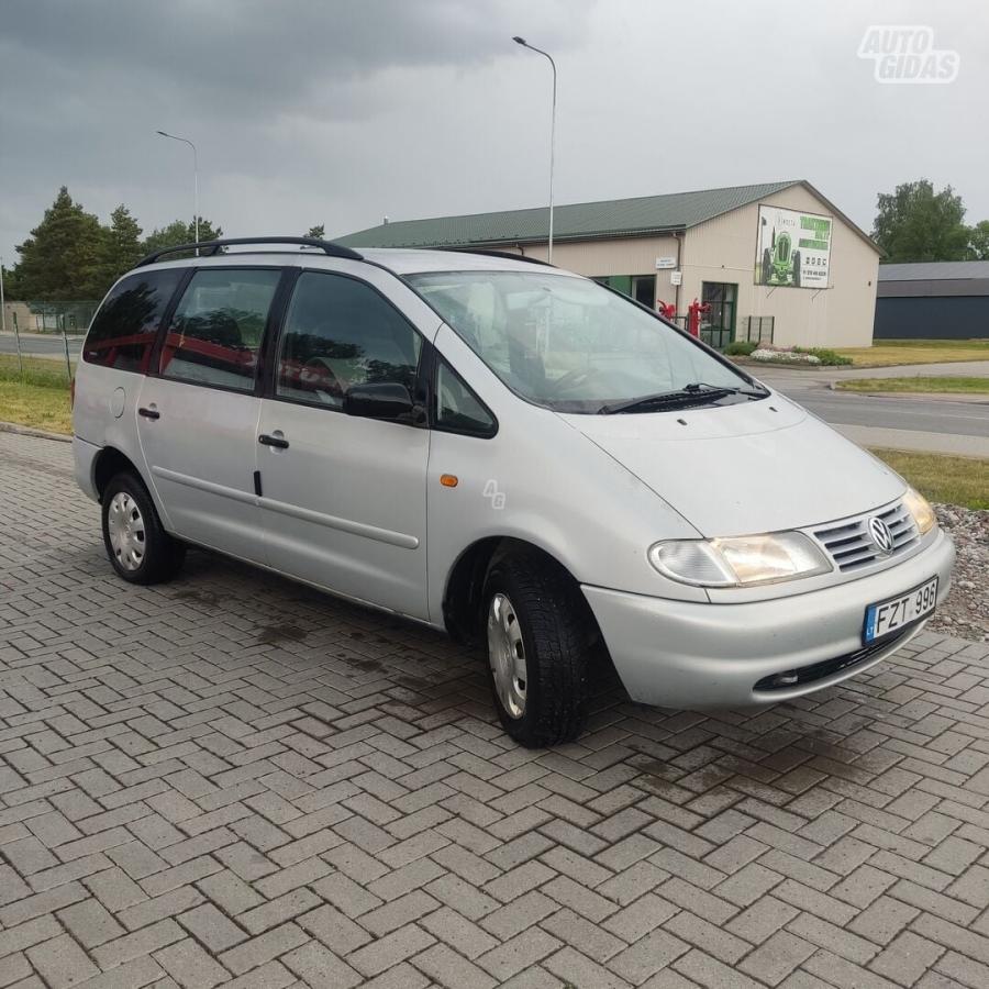 Pelēks Volkswagen Sharan 1999 Šilutė, ar dzinēja tilpumu 1.90 L un nobraukumu 370 tūkst. km par 1150 €, foto 11 vietnē AUTOMOTO.COM.LV