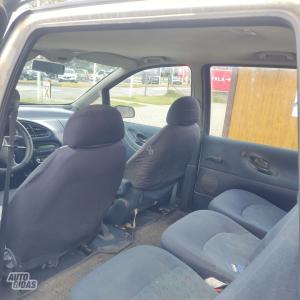 Pelēks Volkswagen Sharan 1999 Šilutė, ar dzinēja tilpumu 1.90 L un nobraukumu 370 tūkst. km par 1150 €, foto 13 vietnē AUTOMOTO.COM.LV