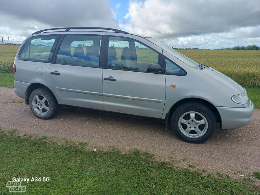 Grey Volkswagen Sharan 1999 in Jurbarkas, with an engine capacity of 1.90 L and mileage of 3 thousand km for 1400 €, photo 3 on AUTOMOTO.COM.LV