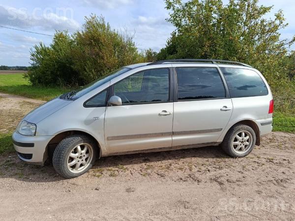 Серый Фольксваген Шаран 2000 в Балви, объемом двигателя 1.90 л и пробегом 314 тыс. км за 1200 €, фото 3 на AUTOMOTO.COM.LV