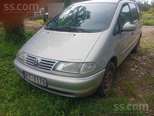 Grey Volkswagen Sharan 2000 in Rezekne, with an engine capacity of 1.90 L and mileage of 367 thousand km for 420 €, photo  on AUTOMOTO.COM.LV