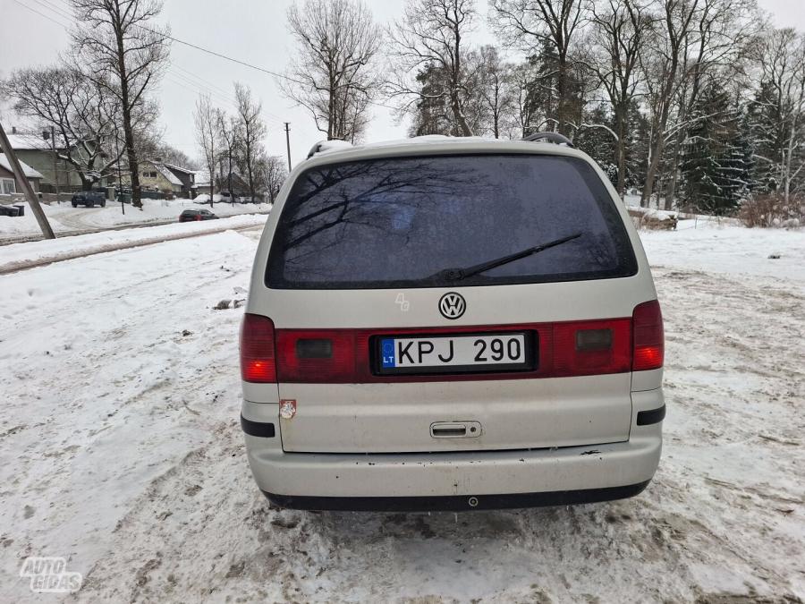 Grey Volkswagen Sharan 2001 in Vilnius, with an engine capacity of 1.90 L and mileage of 483 thousand km for 1500 €, photo 3 on AUTOMOTO.COM.LV