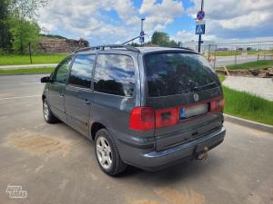 Pelēks Volkswagen Sharan 2001 Viļņa, ar dzinēja tilpumu 1.90 L un nobraukumu 303 tūkst. km par 2250 €, foto 5 vietnē AUTOMOTO.COM.LV
