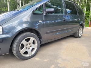 Grey Volkswagen Sharan 2001 in Vilnius, with an engine capacity of 1.90 L and mileage of 303 thousand km for 2250 €, photo 8 on AUTOMOTO.COM.LV