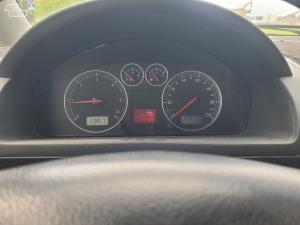 Grey Volkswagen Sharan 2001 in Vilnius, with an engine capacity of 1.90 L and mileage of 303 thousand km for 1850 €, photo 17 on AUTOMOTO.COM.LV